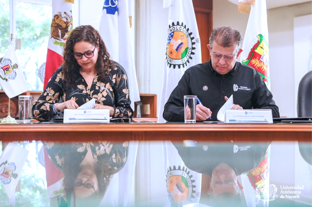 Firman convenios UAN-ITT para especialización en recursos humanos